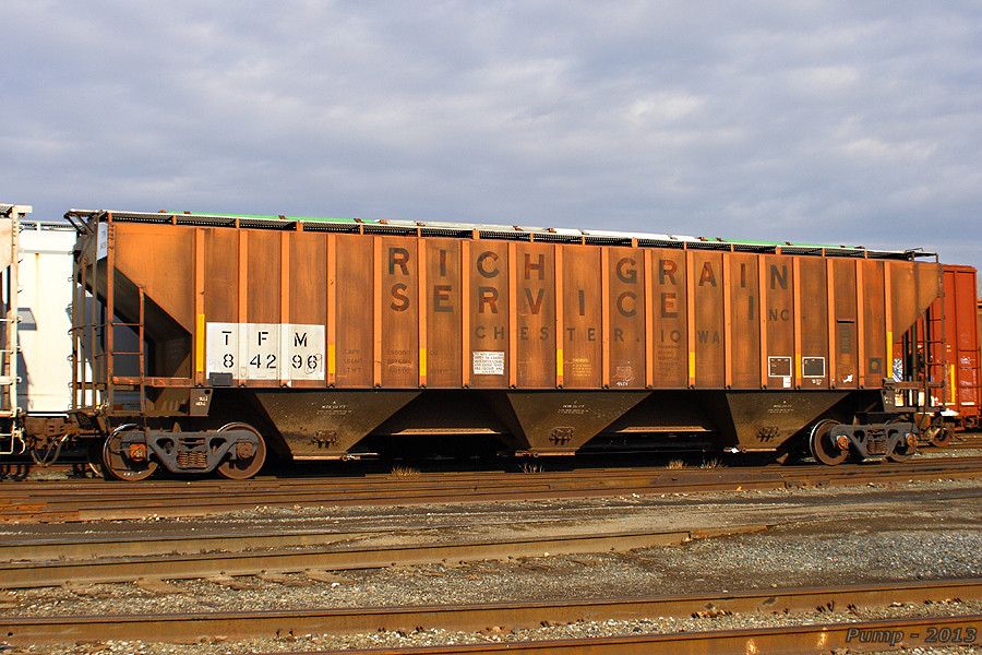 TFM 84296 - Hopper Car